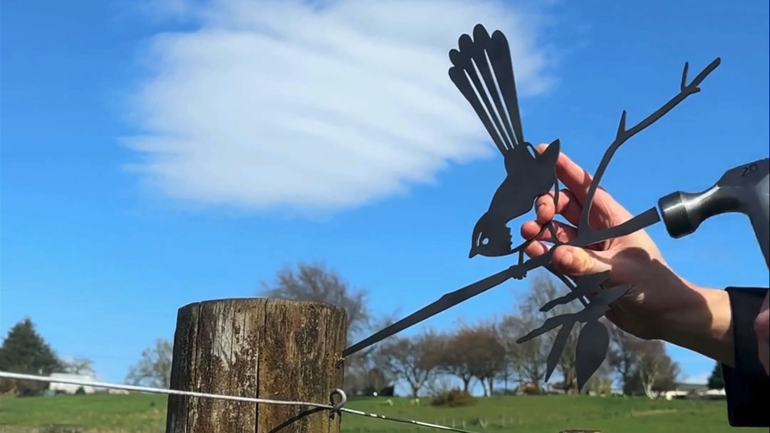 Metalbird Australia - Bird Silhouetttes That Come to Life!